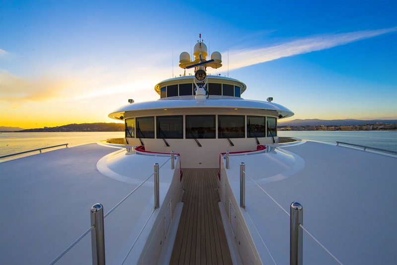 Yacht COCOA BEAN, Trinity Yachts | CHARTERWORLD Luxury Superyacht Charters